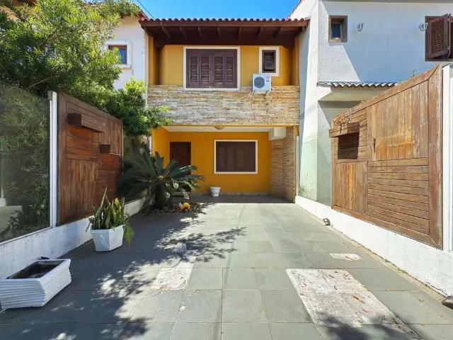 Casa / Sobrado para Venda em Porto Alegre/RS Aberta dos Morros 3 Quartos