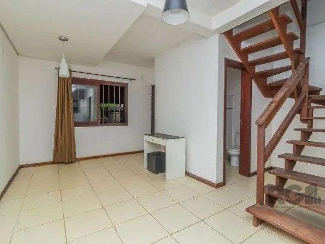 Casa / Sobrado para Venda em Porto Alegre/RS Aberta dos Morros 3 Quartos