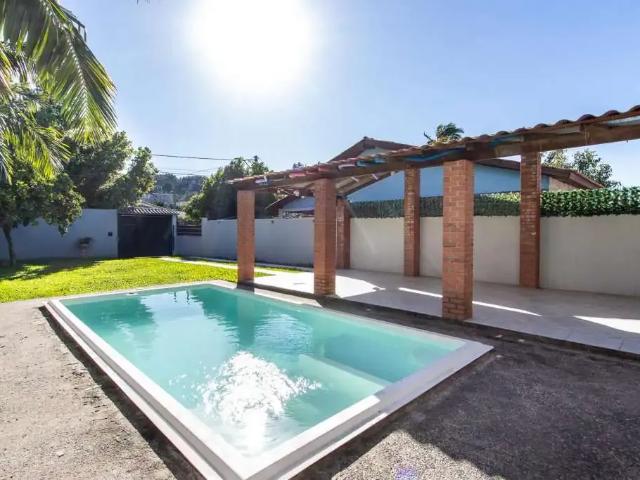 Casa / Sobrado para Venda em Porto Alegre/RS Aberta dos Morros 3 Quartos