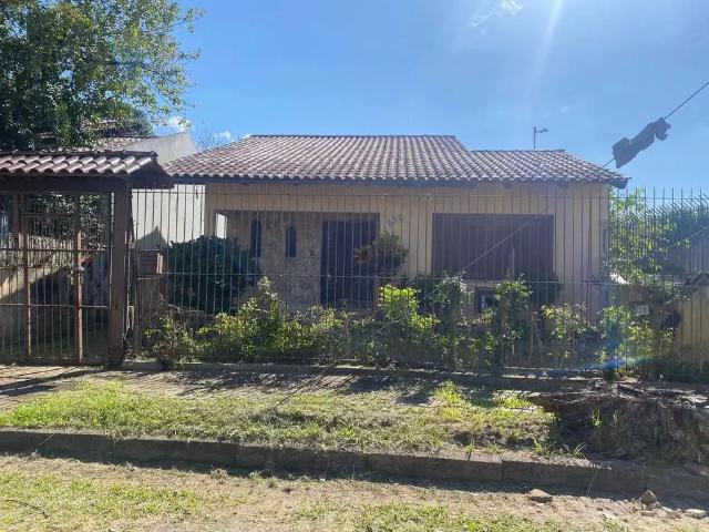 Casa / Sobrado para Venda em Porto Alegre/RS Aberta dos Morros 3 Quartos