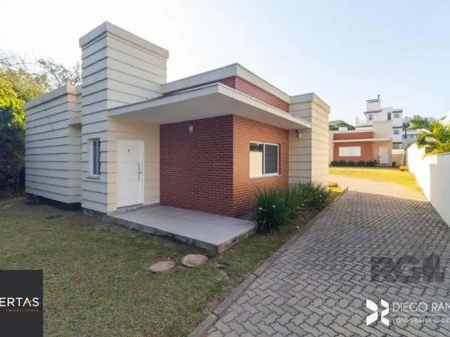 Casa / Sobrado para Venda em Porto Alegre/RS Aberta dos Morros 3 Quartos