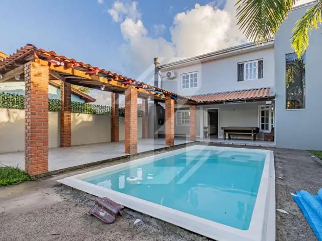 Casa / Sobrado para Venda em Porto Alegre/RS Aberta dos Morros 3 Quartos