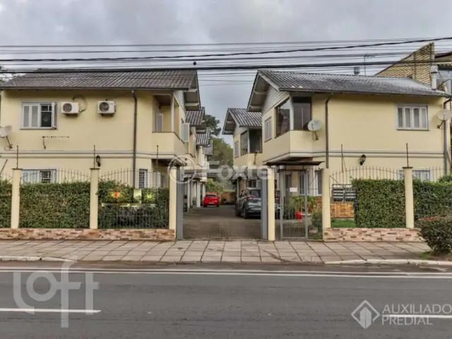 Casa / Sobrado para Venda em Porto Alegre/RS Agronomia 3 Quartos