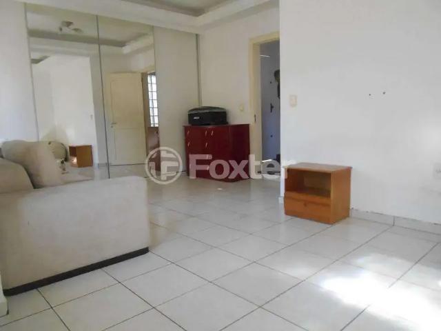 Casa / Sobrado para Venda em Porto Alegre/RS Agronomia 4 Quartos