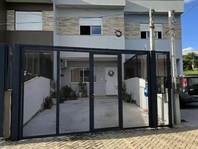 Casa / Sobrado para Venda em Porto Alegre/RS Alto Petrópolis 3 Quartos
