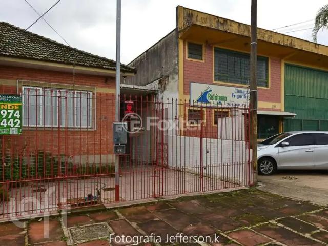 Casa / Sobrado para Venda em Porto Alegre/RS Anchieta 2 Quartos