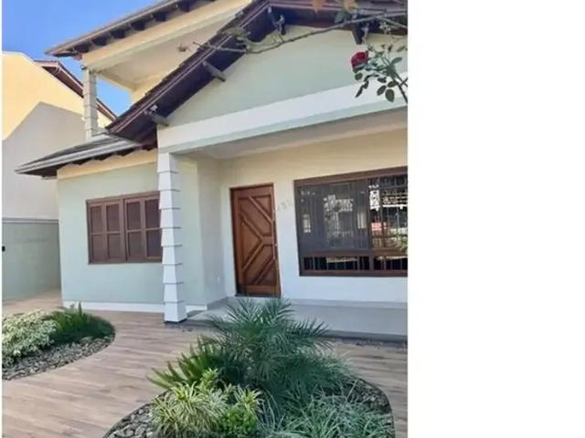 Casa / Sobrado para Venda em Porto Alegre/RS Anchieta 3 Quartos