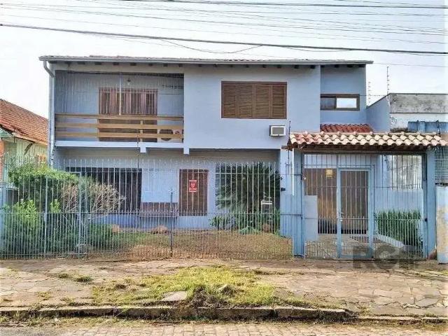 Casa / Sobrado para Venda em Porto Alegre/RS Anchieta 3 Quartos