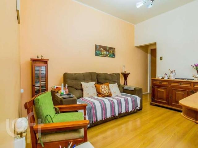 Casa / Sobrado para Venda em Porto Alegre/RS Auxiliadora 4 Quartos