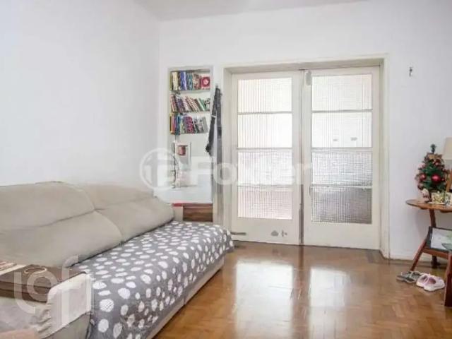 Casa / Sobrado para Venda em Porto Alegre/RS Auxiliadora 4 Quartos
