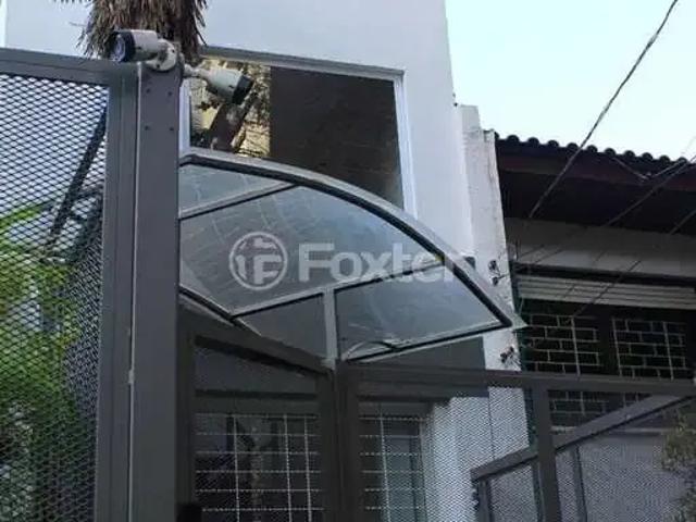 Casa / Sobrado para Venda em Porto Alegre/RS Auxiliadora 5 Quartos