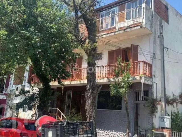 Casa / Sobrado para Venda em Porto Alegre/RS Auxiliadora 2 Quartos
