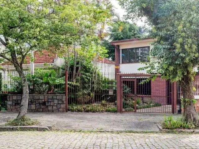 Casa / Sobrado para Venda em Porto Alegre/RS Auxiliadora 3 Quartos