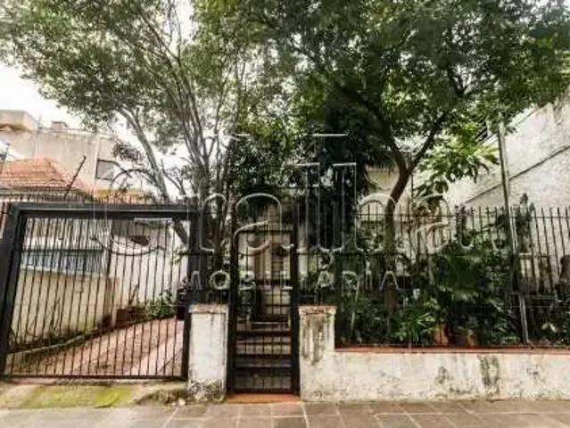 Casa / Sobrado para Venda em Porto Alegre/RS Auxiliadora 3 Quartos