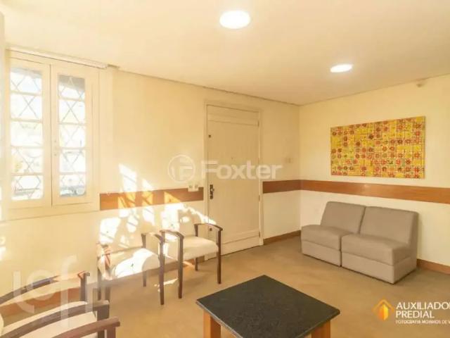 Casa / Sobrado para Venda em Porto Alegre/RS Auxiliadora 3 Quartos