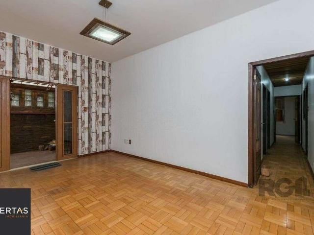 Casa / Sobrado para Venda em Porto Alegre/RS Auxiliadora 3 Quartos
