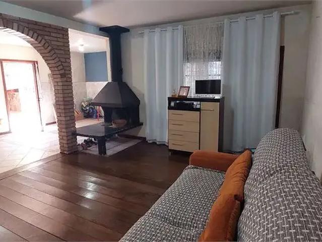 Casa / Sobrado para Venda em Porto Alegre/RS Auxiliadora 3 Quartos
