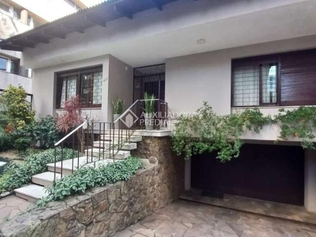 Casa / Sobrado para Venda em Porto Alegre/RS Auxiliadora 3 Quartos