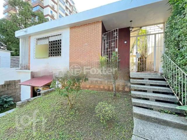 Casa / Sobrado para Venda em Porto Alegre/RS Auxiliadora 3 Quartos