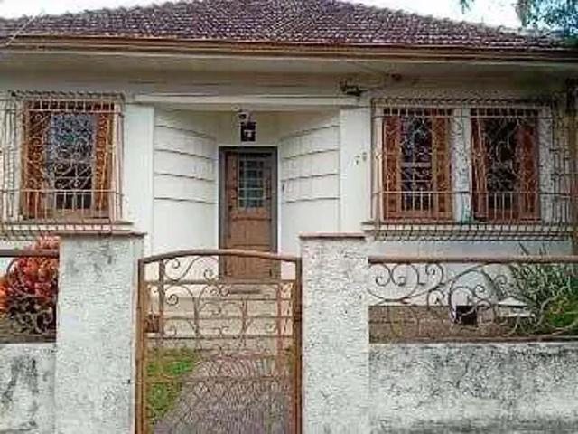 Casa / Sobrado para Venda em Porto Alegre/RS Azenha 3 Quartos