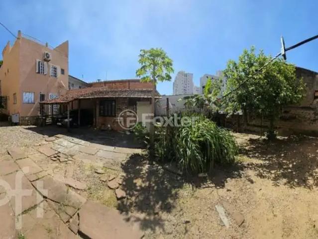 Casa / Sobrado para Venda em Porto Alegre/RS Azenha 3 Quartos