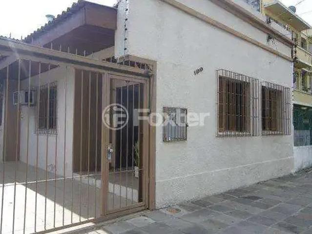 Casa / Sobrado para Venda em Porto Alegre/RS Azenha 3 Quartos