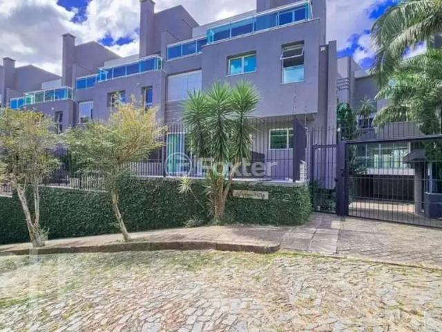 Casa / Sobrado para Venda em Porto Alegre/RS Azenha 3 Quartos