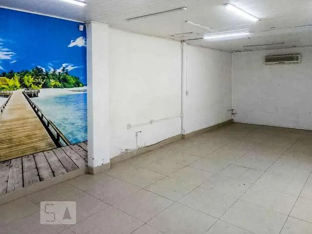 Casa / Sobrado para Venda em Porto Alegre/RS Azenha 2 Quartos