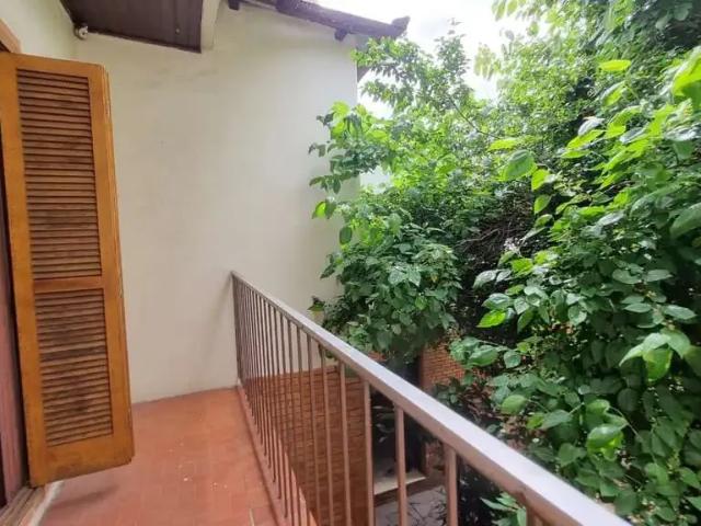 Casa / Sobrado para Venda em Porto Alegre/RS Azenha 4 Quartos