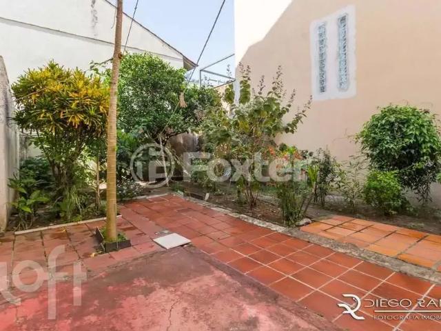 Casa / Sobrado para Venda em Porto Alegre/RS Azenha 4 Quartos