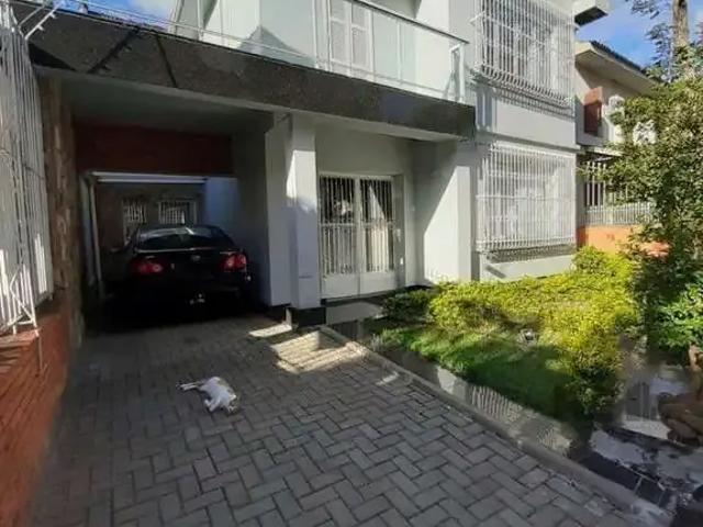 Casa / Sobrado para Venda em Porto Alegre/RS Azenha 4 Quartos