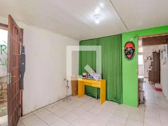 Casa / Sobrado para Venda em Porto Alegre/RS Bela Vista 2 Quartos