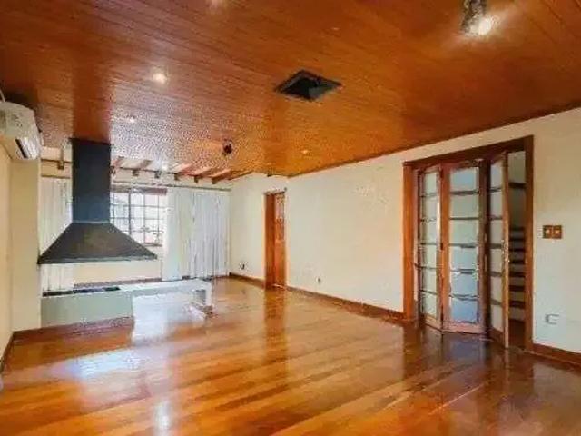 Casa / Sobrado para Venda em Porto Alegre/RS Bela Vista 3 Quartos
