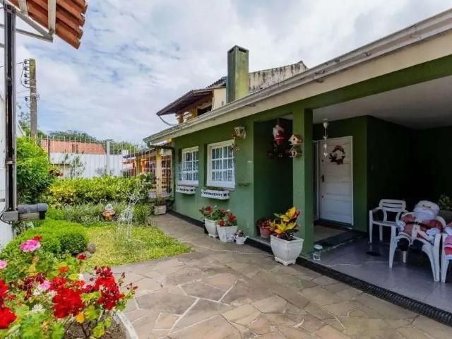 Casa / Sobrado para Venda em Porto Alegre/RS Espírito Santo 3 Quartos