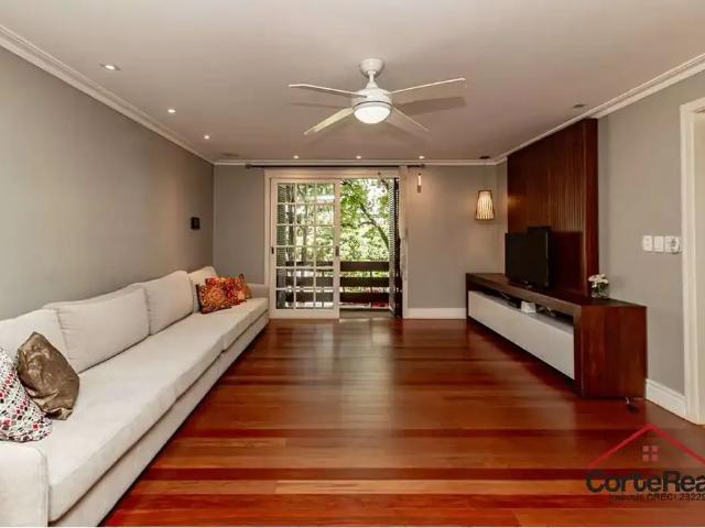 Casa / Sobrado para Venda em Porto Alegre/RS Bela Vista 4 Quartos