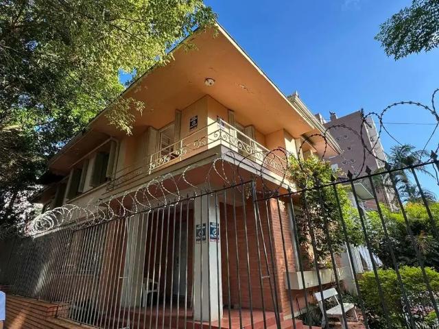 Casa / Sobrado para Venda em Porto Alegre/RS Bela Vista 4 Quartos