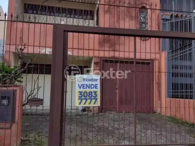 Casa / Sobrado para Venda em Porto Alegre/RS Bela Vista 5 Quartos