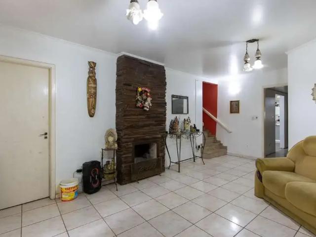 Casa / Sobrado para Venda em Porto Alegre/RS Belém Velho 4 Quartos
