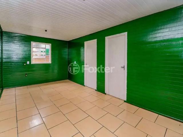 Casa / Sobrado para Venda em Porto Alegre/RS Belém Velho 6 Quartos