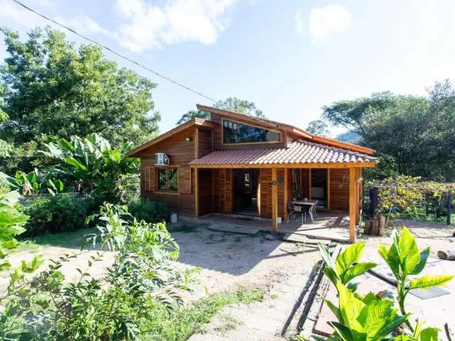 Casa / Sobrado para Venda em Porto Alegre/RS Belém Velho 1 Quartos