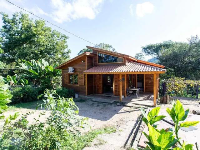Casa / Sobrado para Venda em Porto Alegre/RS Belém Velho 1 Quartos