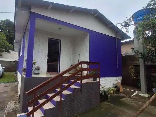 Casa / Sobrado para Venda em Porto Alegre/RS Belém Velho 3 Quartos