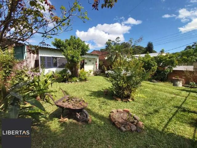 Casa / Sobrado para Venda em Porto Alegre/RS Belém Novo 2 Quartos