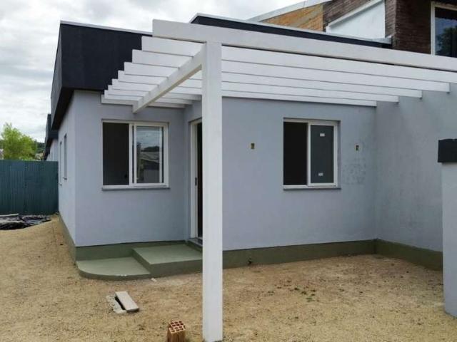 Casa / Sobrado para Venda em Porto Alegre/RS Belém Novo 2 Quartos