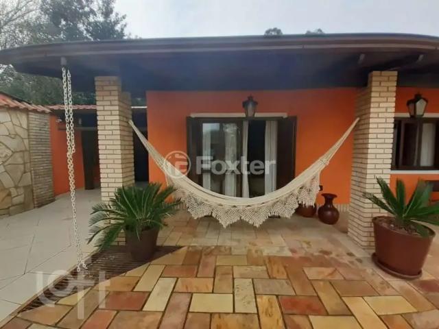 Casa / Sobrado para Venda em Porto Alegre/RS Belém Novo 2 Quartos