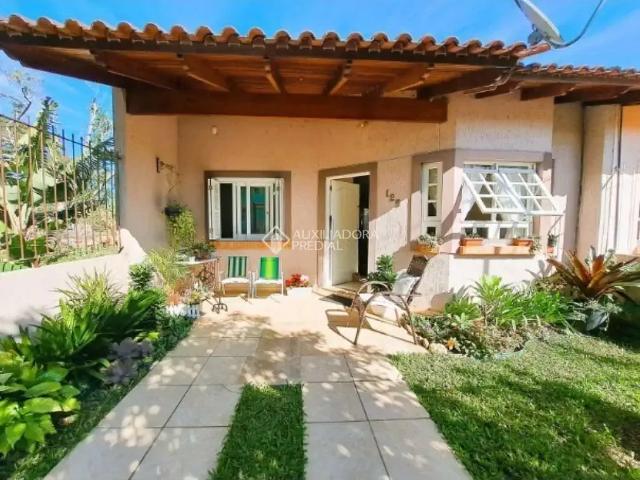 Casa / Sobrado para Venda em Porto Alegre/RS Belém Novo 3 Quartos