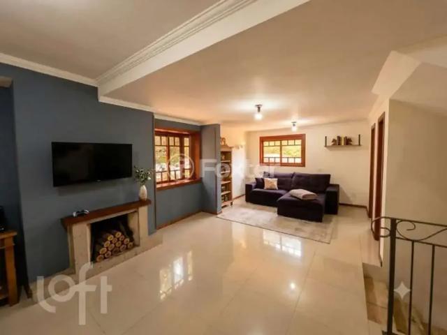 Casa / Sobrado para Venda em Porto Alegre/RS Belém Novo 3 Quartos