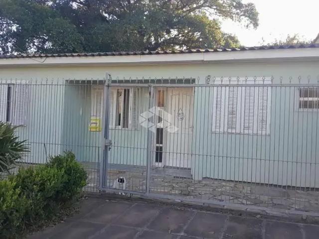 Casa / Sobrado para Venda em Porto Alegre/RS Belém Novo 3 Quartos
