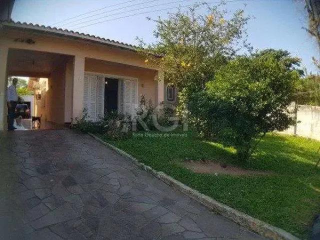 Casa / Sobrado para Venda em Porto Alegre/RS Belém Novo 3 Quartos