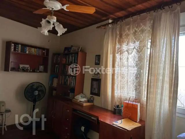 Casa / Sobrado para Venda em Porto Alegre/RS Bom Fim 3 Quartos